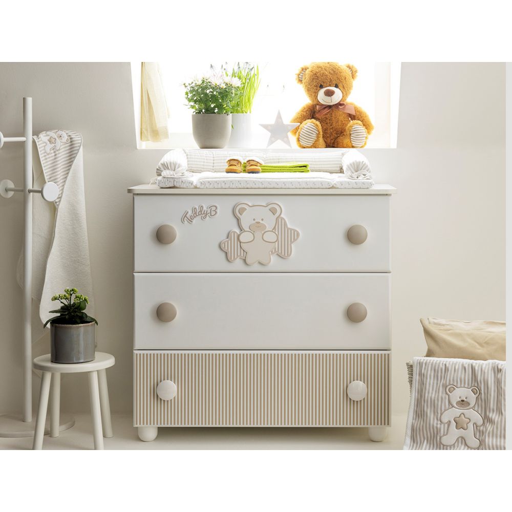 Hochwertige und besondere Babymöbel, Babybett und Wickelkommode mit ...